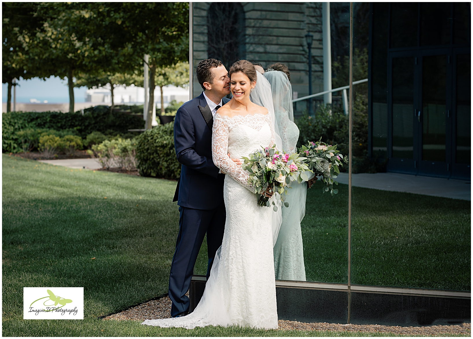 Ariel Pearl Wedding| Tom & Mary Clare | Imagine It Photography